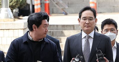 법원 향하는 이재용 삼성전자 회장