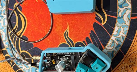 Elora Keyboard Case With Puck Holes By Bob Cotton Download Free Stl Model