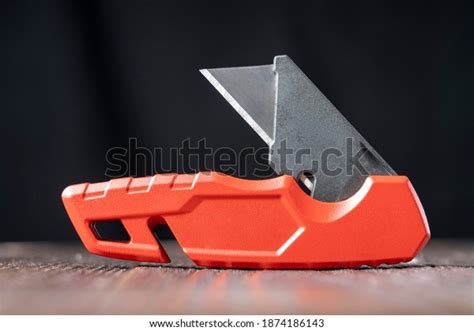 21 740 Knife Workshop Stock Photos Images Photography Shutterstock