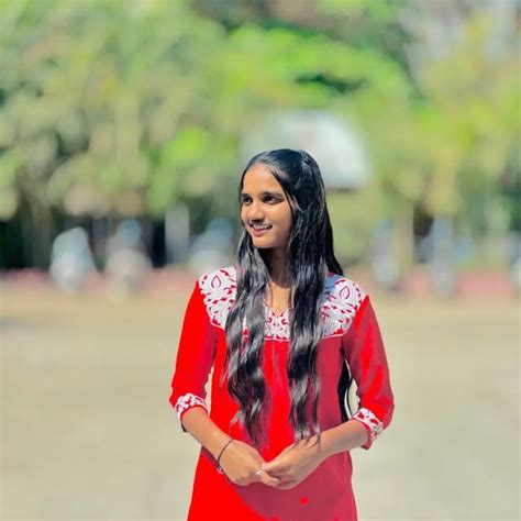 Ashwini༒꧂ (@_ashuu2129) • Threads, Say more