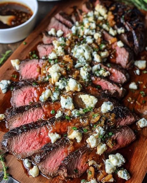 Balsamic Marinated Flank Steak With Blue Cheese Crust Recipe Hurryupmeals