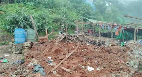 မော်ချီးကို စစ်တပ်က ဗုံးထပ်ကြဲသဖြင့် အရပ်သား ၅ ဦးထိခိုက်၊ နေအိမ်အချို့ ပျက်စီး