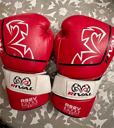 Rival boxing gloves, Sports Equipment, Other Sports Equipment and ...