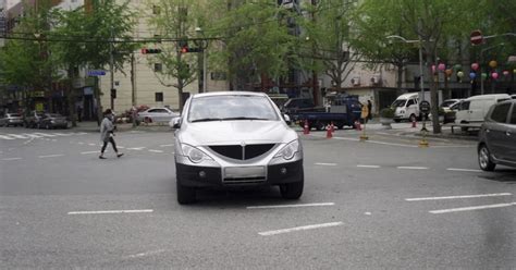 교차로 한가운데 떡하니뒷골 잡는 ‘불법 주차 천태만상