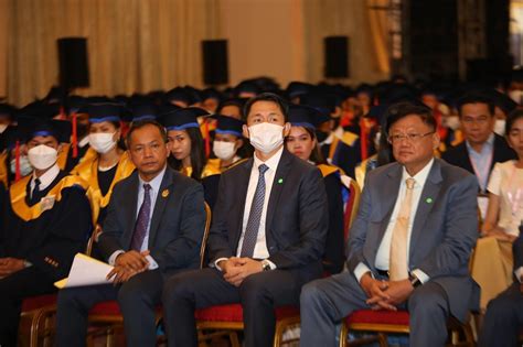 ប្រសាសន៍សំខាន់ៗរបស់សម្តេចតេជោ ហ៊ុន សែន ឱកាសអញ្ជើញជាអធិបតីប្រគល់សញ្ញាបត្រ ជូននិស្សិតសាកលវិទ្យាល័យ