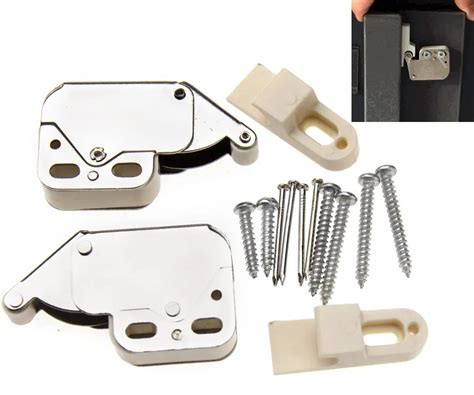 Пружинная защелка mini latch в комплекте с ответной частью - фото