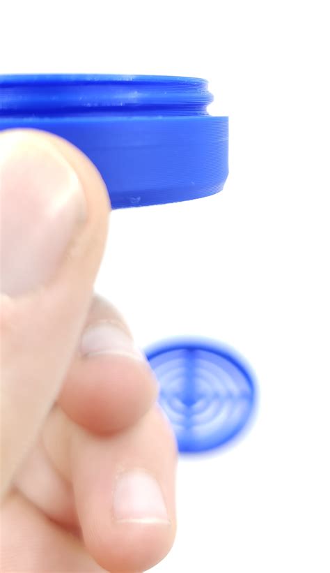 Silicagel Container With Optimized Thread For Fdm Printing By Dans98