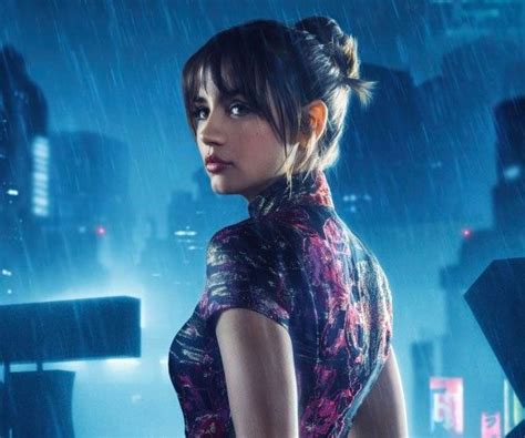 Dress Like Joi From Blade Runner Costume Halloween And Cosplay Guides