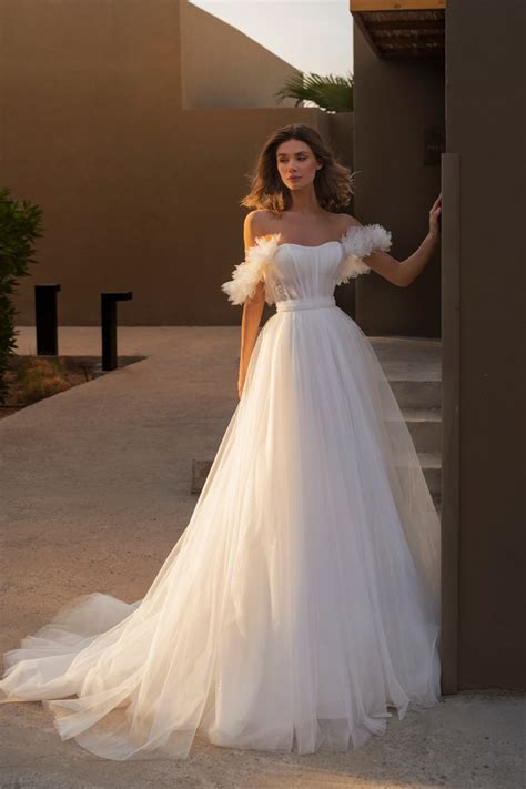 Buy Nika Natalia Romanova S Wedding Dress From The Collection At The Mary Trufel Boutique