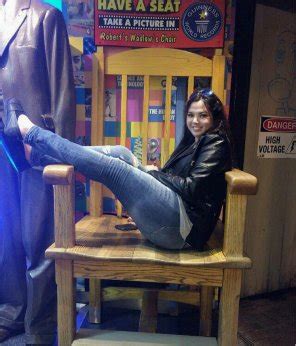 Gorgeous Native American Girl Porn Pic