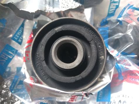 Pajero Gen 1 Gen 2 Fm Lower Control Trailing Arm Bushings Shopee