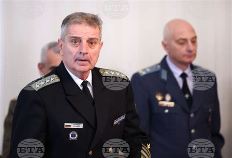 Нуждите на армията трябва да бъдат обект на консенсус в обществото заяви адмирал Емил Ефтимов