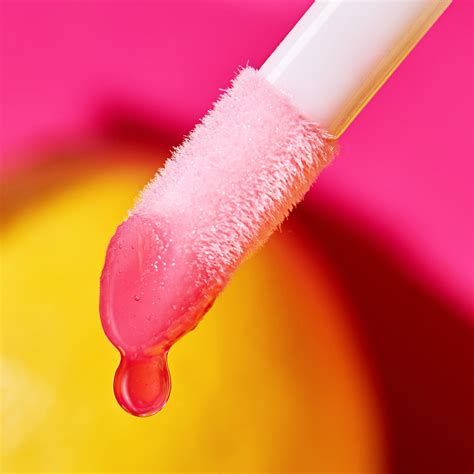 Buy Essence Pink Squeeze Please Hydra Kiss Lip Oil Pink Squeeze Please Online