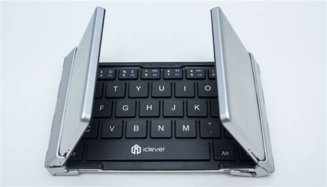IClever Bluetooth Foldable Keyboard Review Play3r