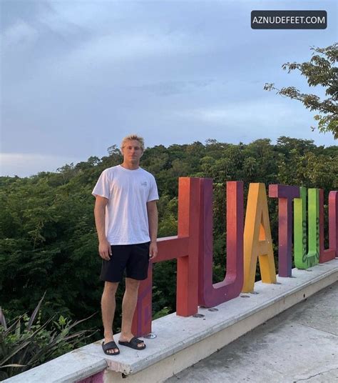 Ethan Ewing Feet Aznudefeet Men