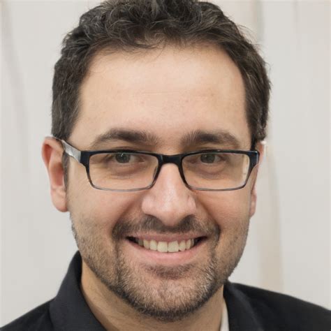 Hassan Taher Medium