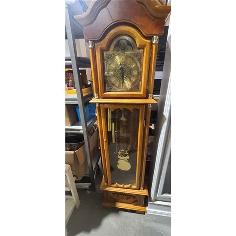 Oak Grandfather Clock Daniel Dakota