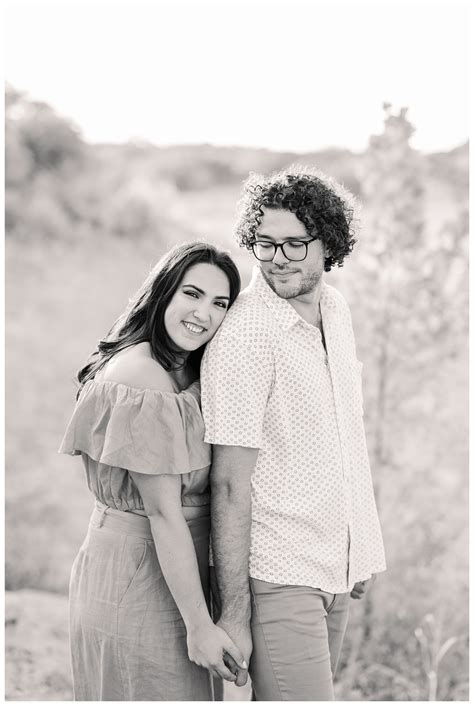 Austin Yacht Club Engagement Photos Danielle And Luis
