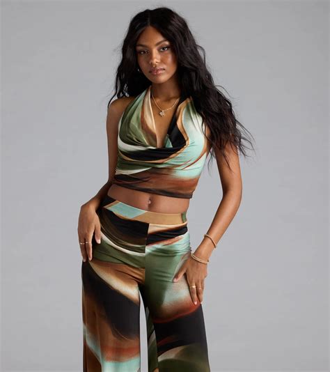 Womens Black Crop Tops And Windsor