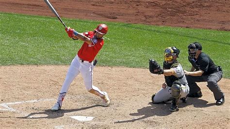 Daylen Lile Nationals Edge Pirates To Take Series Yardbarker