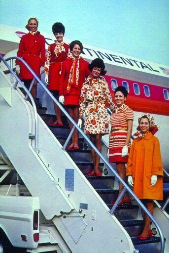 29 Vintage Flight Attendant Uniforms That Ruled The Skies 1970s