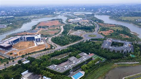 Hoa Lac Hi Tech Park To Establish Itself As National Innovation Hub