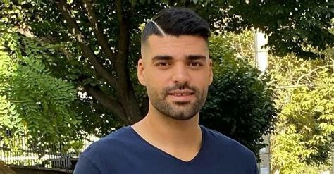 این حرکت مهدی طارمی را صدا و سیما سانسور کرد حرکت منشوری ستاره