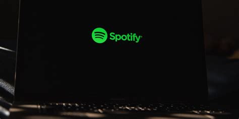 Spotify приховує тексти пісень для користувачів без підписки / NV