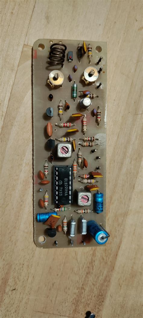 Hi Found This Old Fm Reciever Does Anyone How How To Use It R Askelectronics