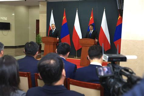 Монгол Улсын Ерөнхийлөгч У Хүрэлсүх БНПУ ын Ерөнхийлөгч Анджей Дуда нар мэдээлэл хийв Nio Mn