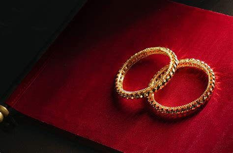 गहू तोडे Gahu Tode Prajaktaraj