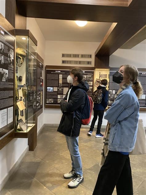 Pavel Teodosijev Příběhy Našich Sousedů