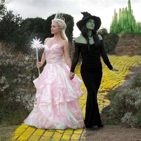 Glinda And Elphaba Elphaba And Glinda From Wicked Doodle Wicked