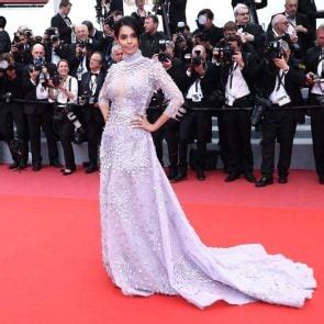 Bollywood Sex Symbol Mallika Sherawat Nude Nipples Through Her Dress In Cannes Scandal Planet
