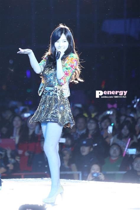 K Pop Legs