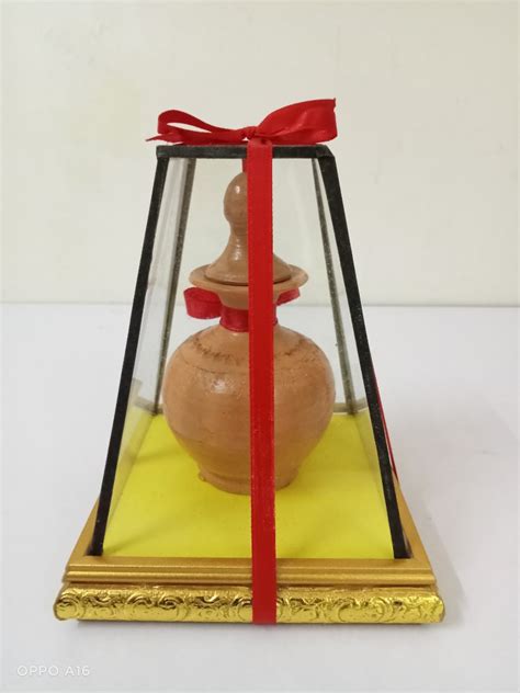 Labu Sayong Kuala Kangsar Sourvenior In Glass Casing Hobbies And Toys Stationery And Craft