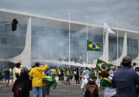 Brazils Insurrection Was Crowdfunded Leaves Paper Trail For Police