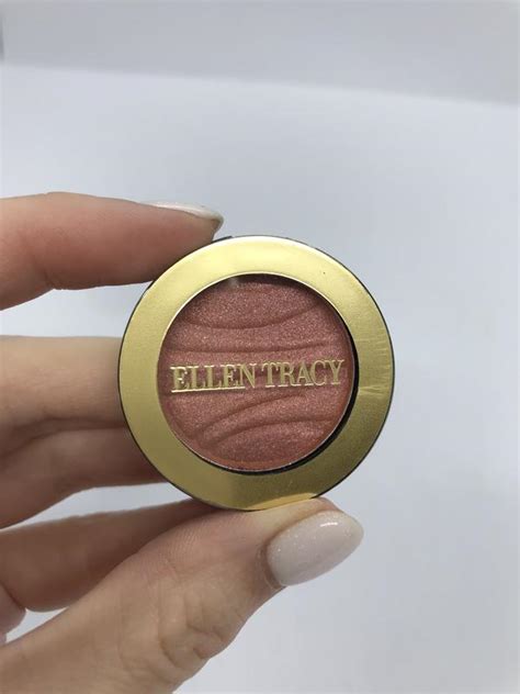 Тени — цена 195 грн в каталоге Тени для век Купить товары для красоты и здоровья по доступной