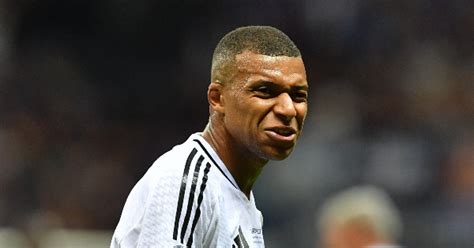 난 강간한 적 없다고 … 클럽 여성 성폭행 혐의 음바페 정면 반박