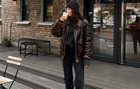 Модні джинси 2025 з чим їх носити цієї весни показала Надя Дорофєєва Тіна Кароль і Христина