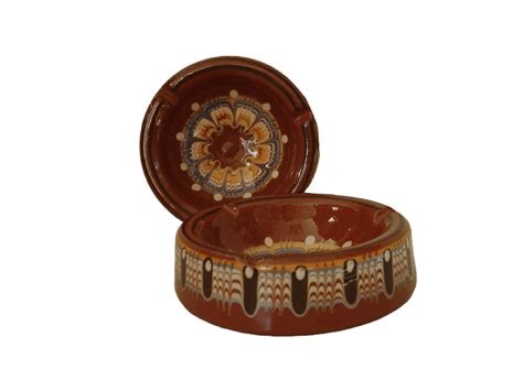 Керамичен пепелник Кабинетен Троянска шарка За Механата