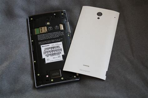 Sharp Aquos Crystal Hands On With The Bezeless Phone From Boost Mobile Aivanet