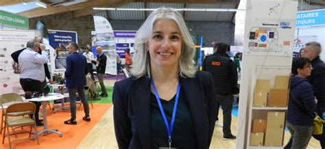 Julia Celette Il Faut Repenser La Chaîne Logistique Les Affiches De Grenoble Et Du Dauphiné