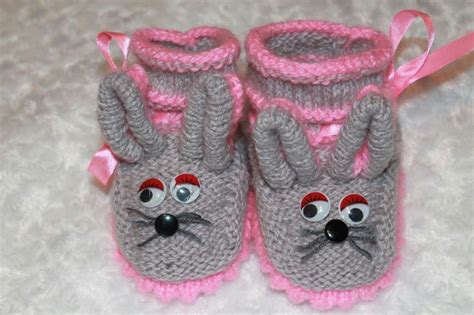 пинетки panosundaki Pin | Örgü bebek ayakkabıları, Baby knitting ...