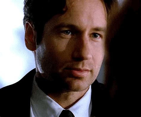Pin By Anna Dozert On Mulder And Scully 💙 Mulder Scully Fox Mulder