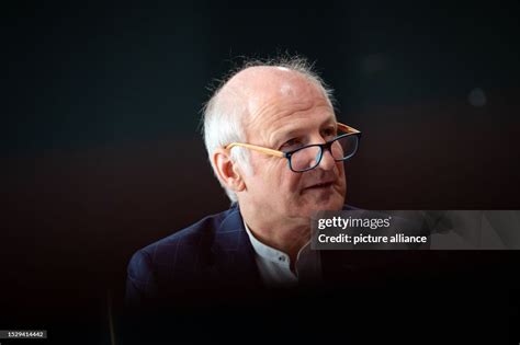 Michael Lang Artistic Director Of Ohnsorg Theater Speaks At A Press News Photo Getty Images