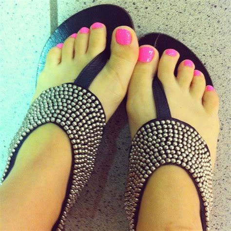 Amy Diala Feet