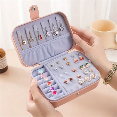 가짜 패턴이있는 1pc 더블 레이어 보석 상자 귀걸이 귀 스터드 팔찌 반지 목걸이를 보관하기위한 Temu