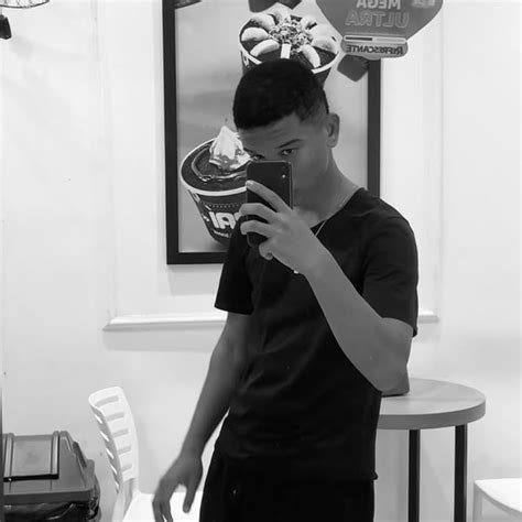 🧏🏻‍♂️ Ajseikee • Threads Say More