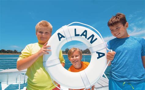 About Us Alana Yacht Rental San Diego
